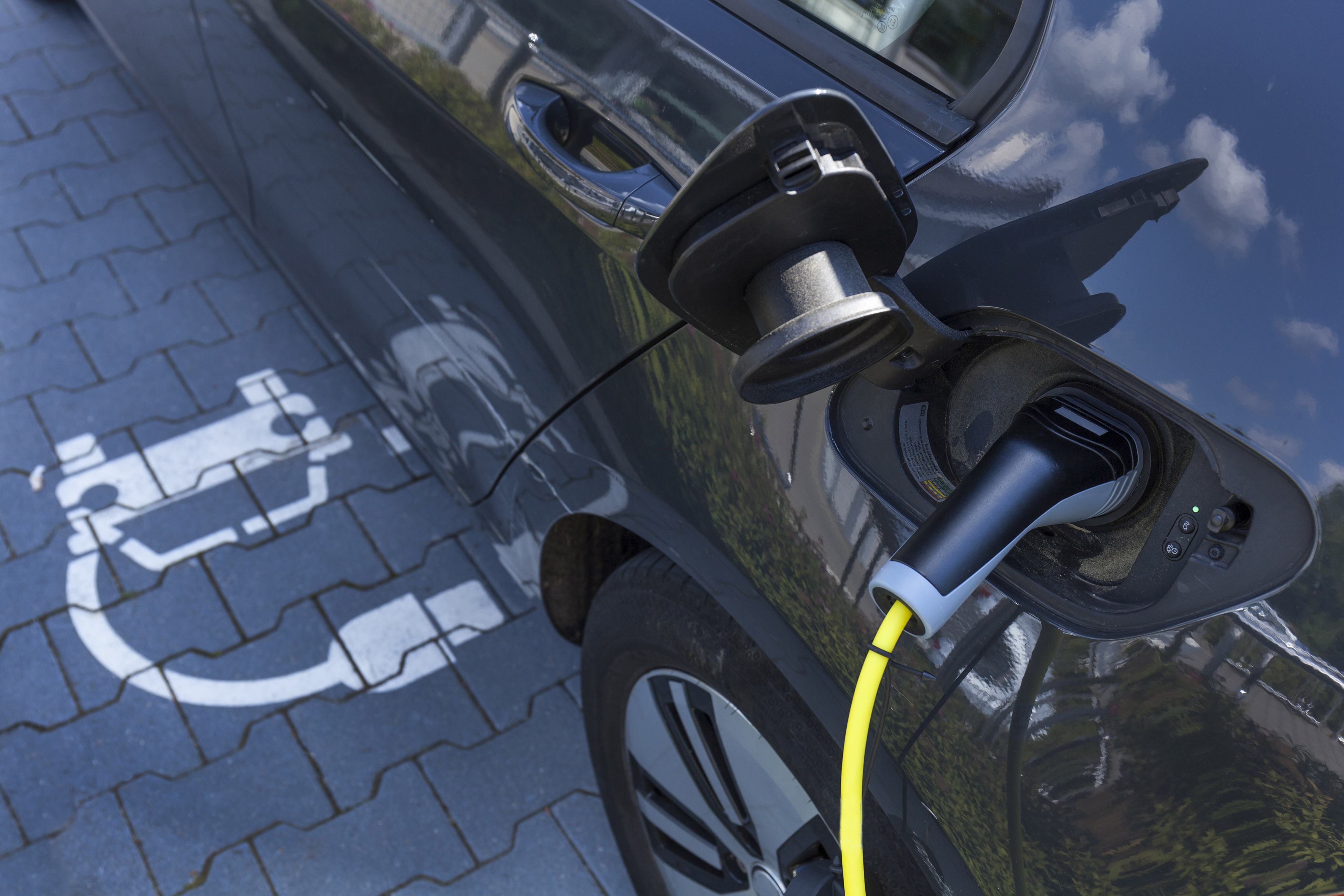 How Electric Vehicles Are Transforming The Workforce